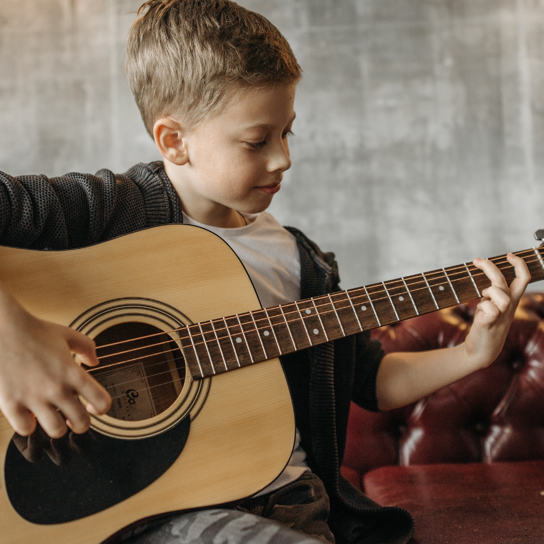 Guitar Lessons for Beginners MN | Twin Cities School of Guitar